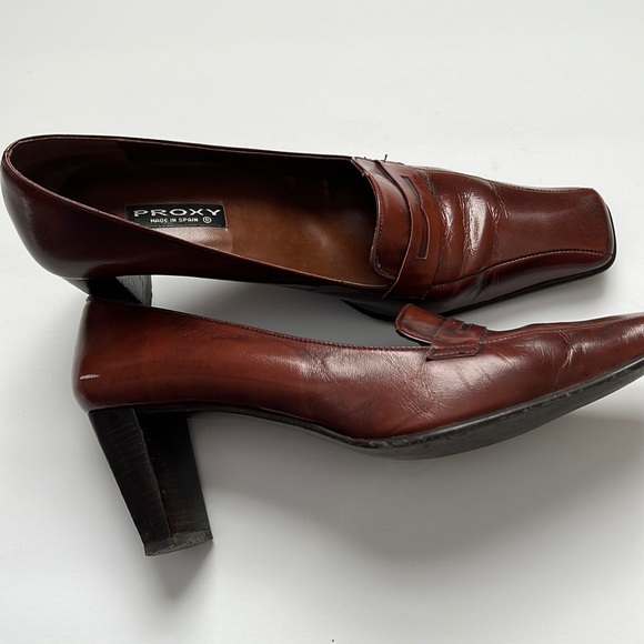 Proxy | Shoes | Proxy Made In Spain Square Toe Heeled Loafer Size 9 ...